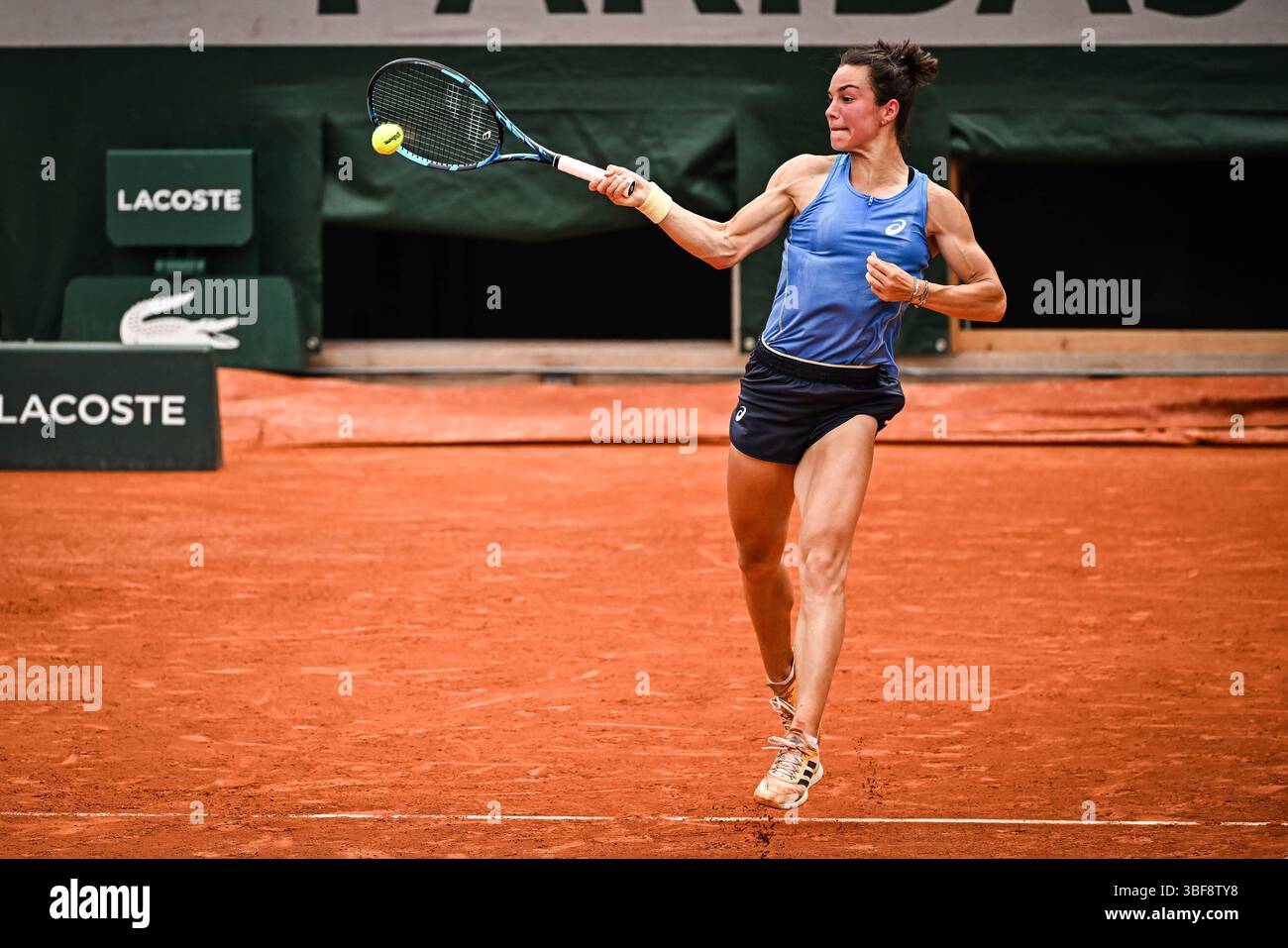 Lois BOISSON of France during the seventh day of the Roland-Garros 2025 ...