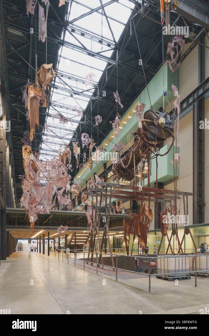 London, England, UK - Tate Modern turbine hall by Herzog & De Meuron ...