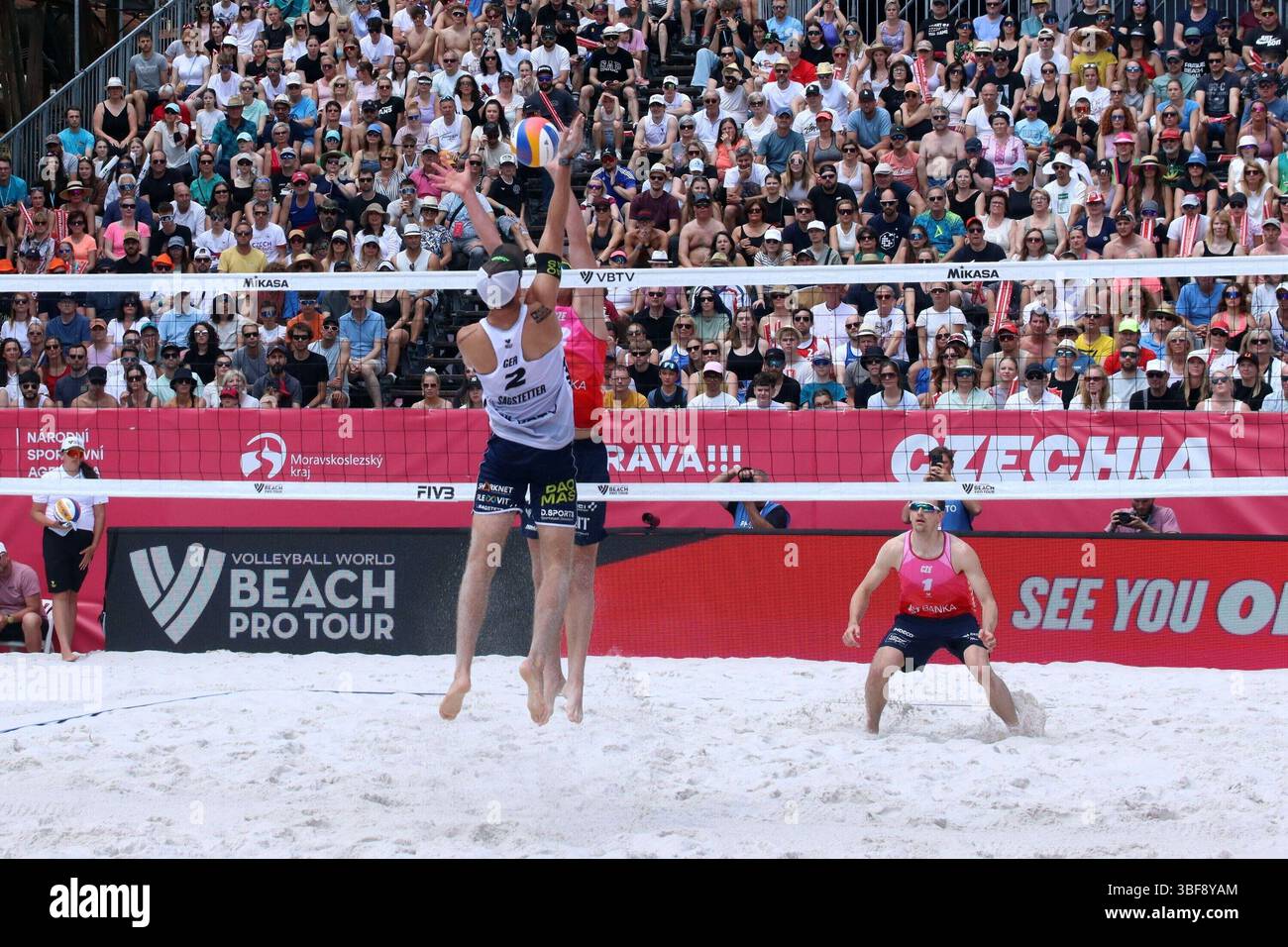 Ostrava, Tschechische Republik. 31st May, 2025. Beach Pro Tour Ostrava, Beach-Volleyball ...