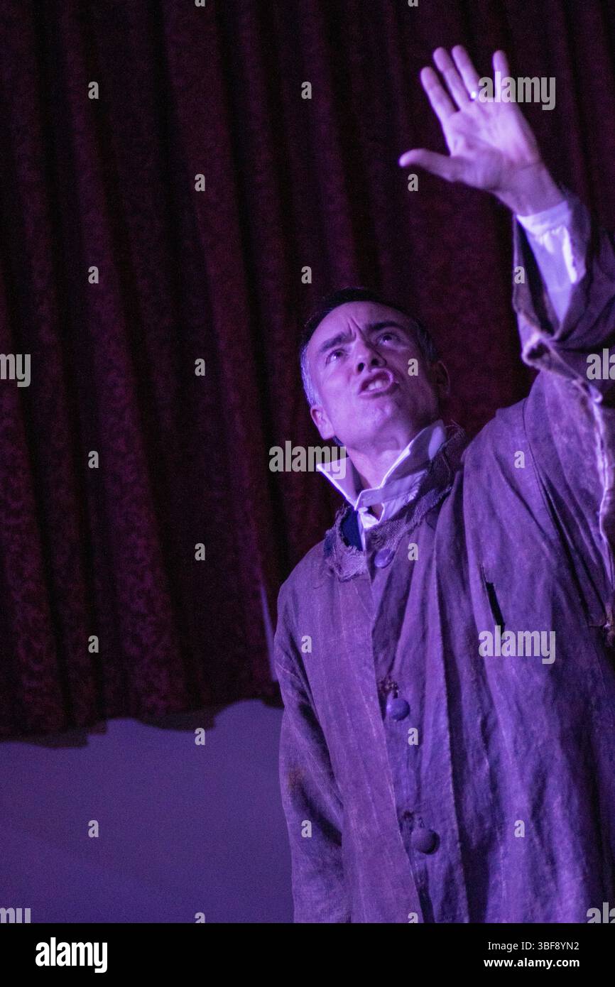'The Raven' by Pat Whymark and played by Common Ground Theatre in ...