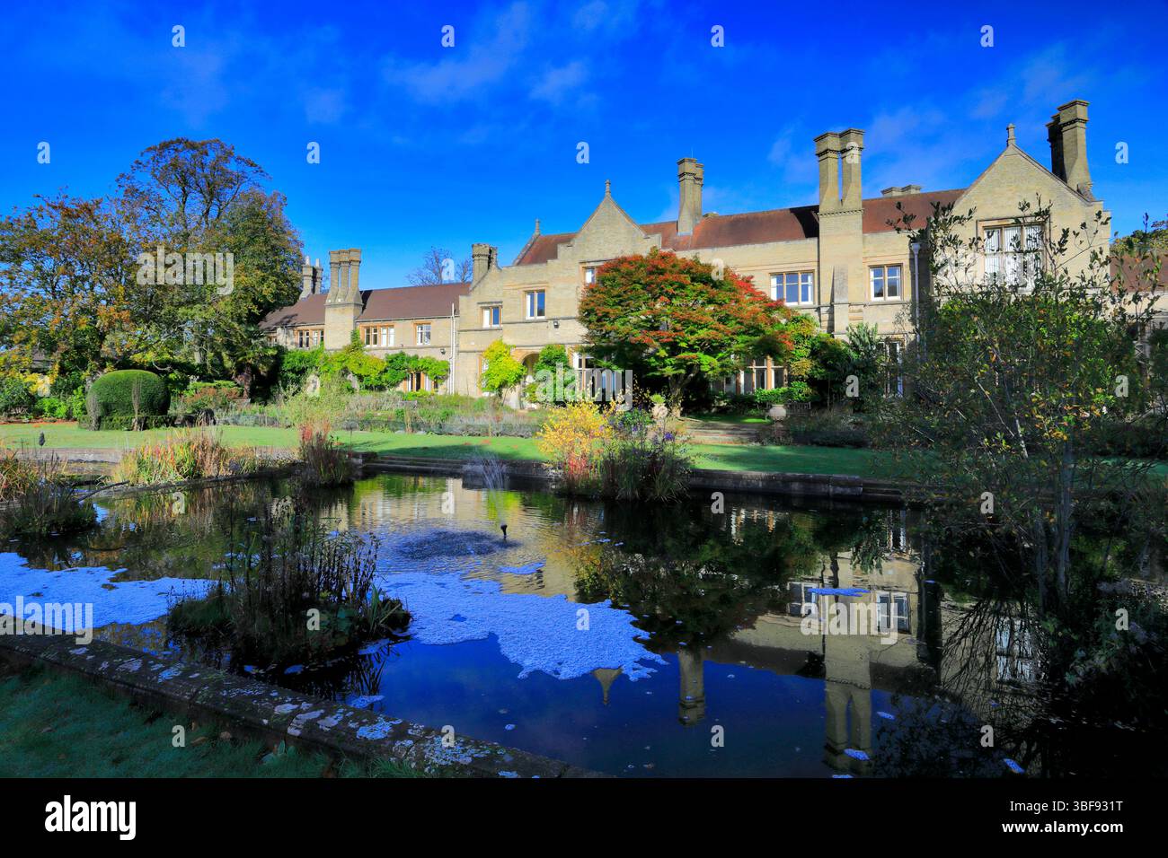 The RSPB Lodge at Sandy Heath nature reserve, Sandy town, Bedfordshire ...