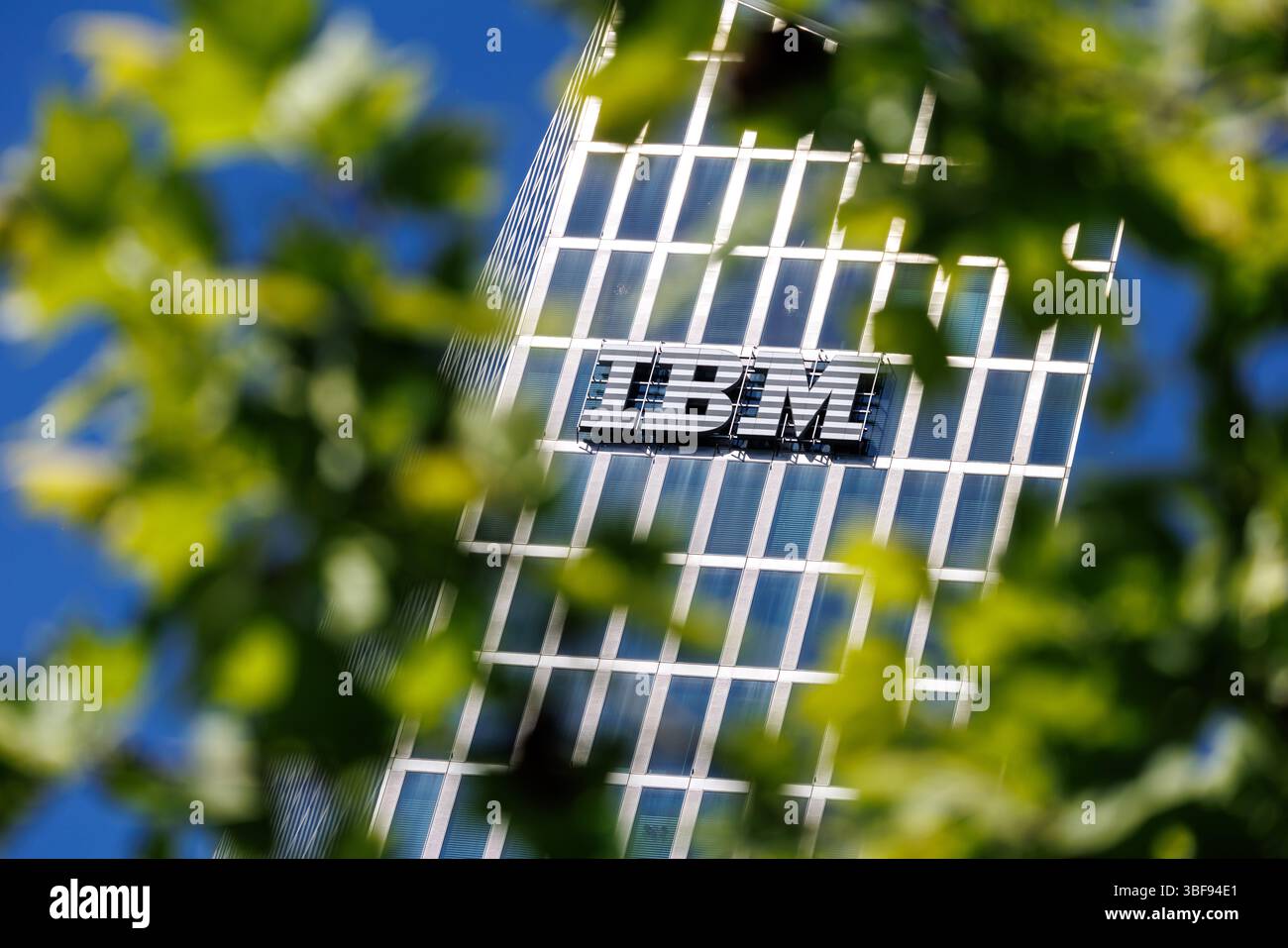 Logo iot hi-res stock photography and images - Alamy