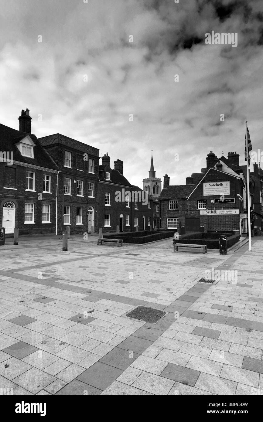 The town centre square, High street Baldock town, Hertfordshire County ...