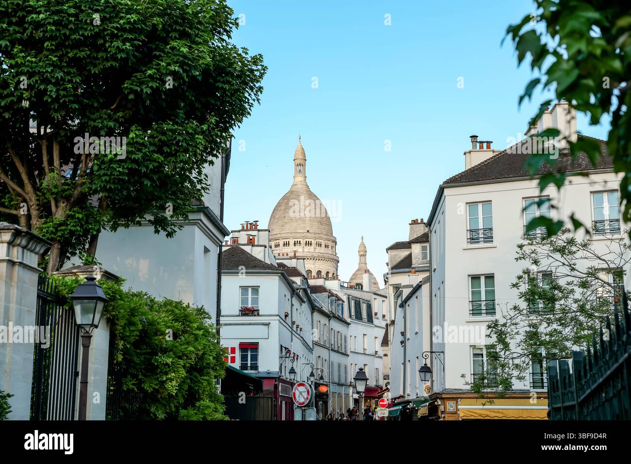 A picturesque view of the Sacré-Cœur Basilica rising above the ...