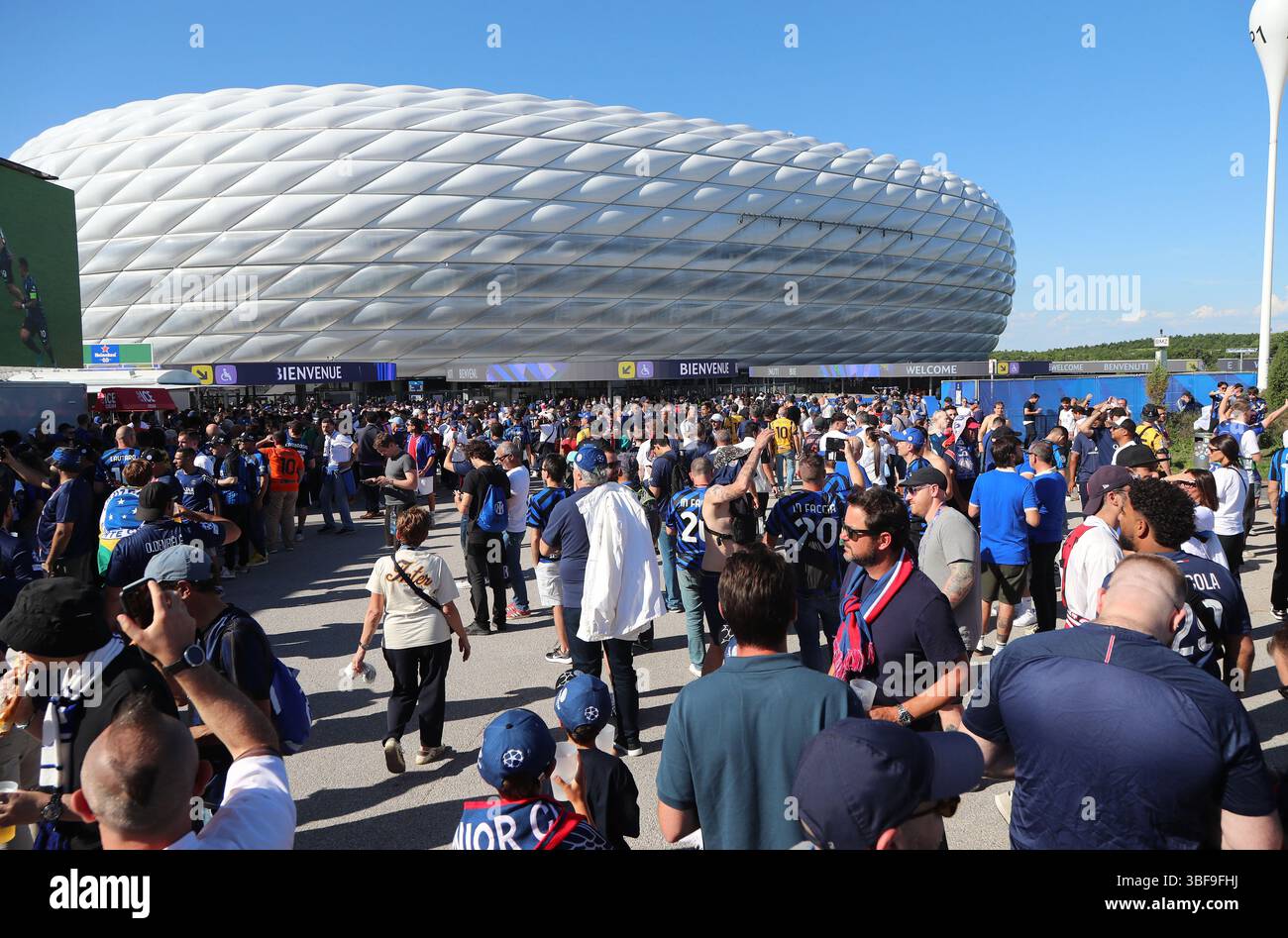 Fussball, Herren, Champions League, Saison 2024/2025, Paris Saint ...