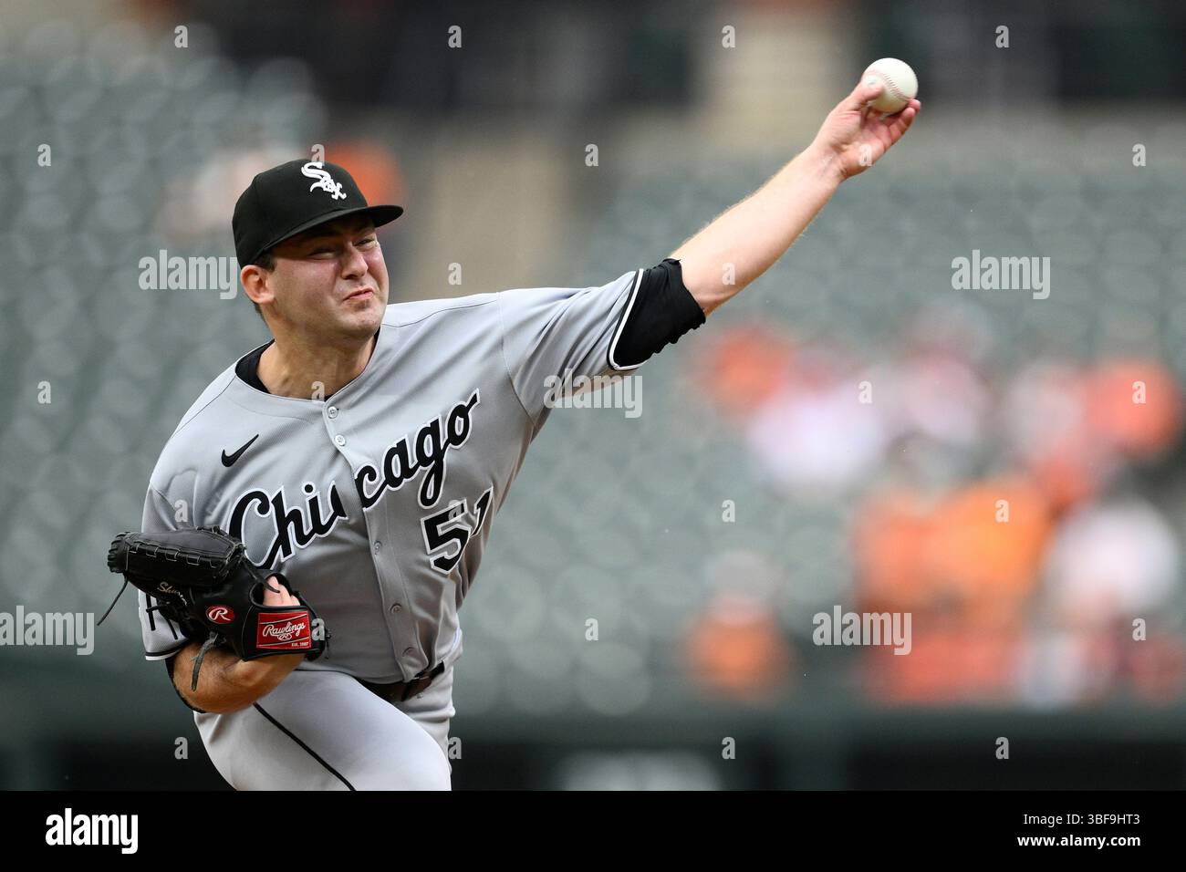 Chicago White Sox starting pitcher Jared Shuster (51) in action during ...