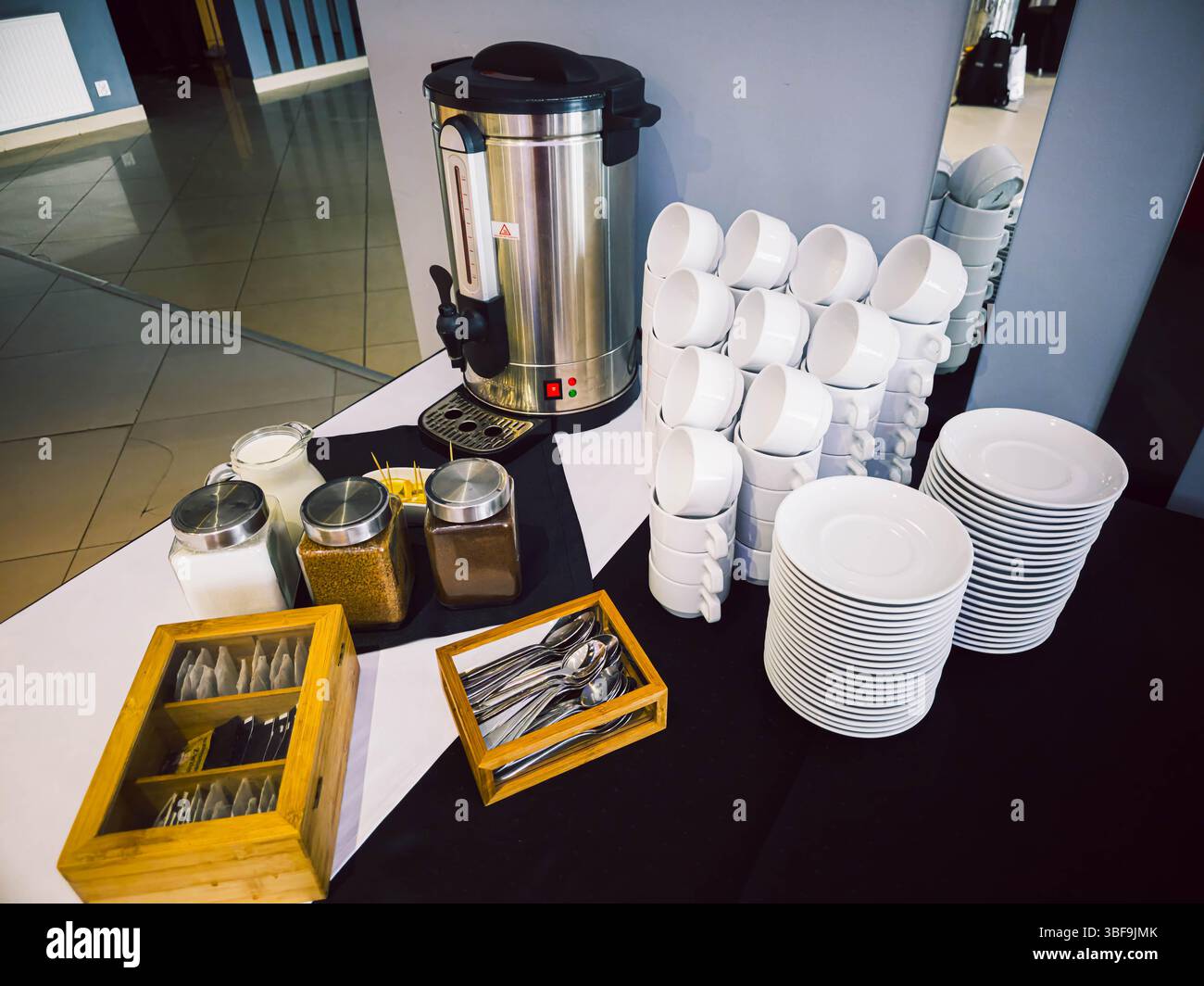 Tea coffee self service buffet hi-res stock photography and images - Alamy