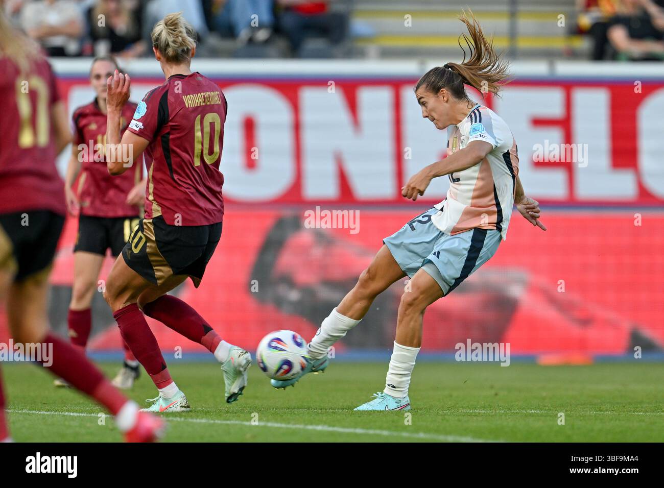 Leuven, Belgium. 30th May, 2025. Patri Guijarro (12) of Spain pictured ...