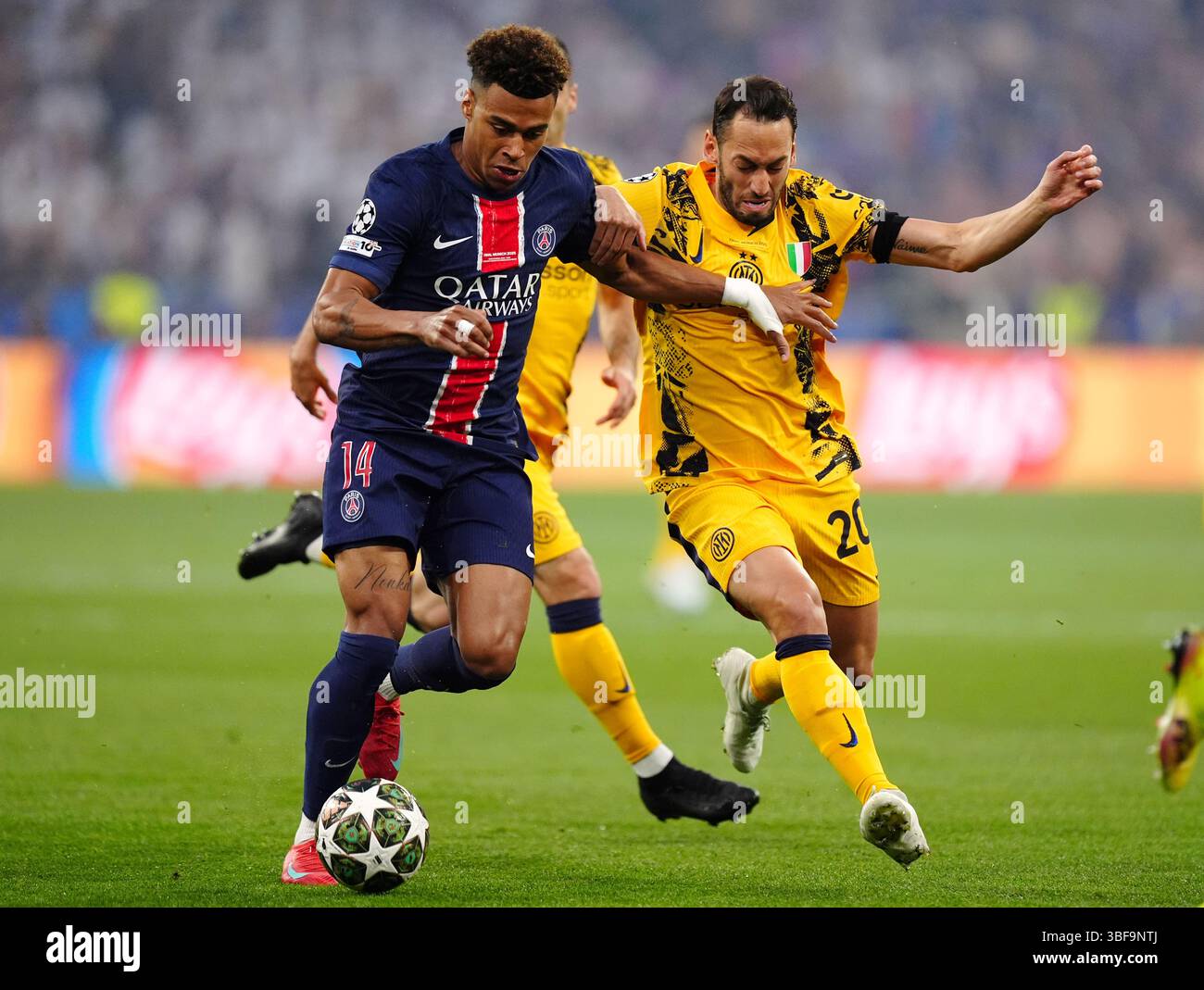 Paris Saint-Germain's Desire Doue and Inter Milan's Hakan Calhanoglu ...