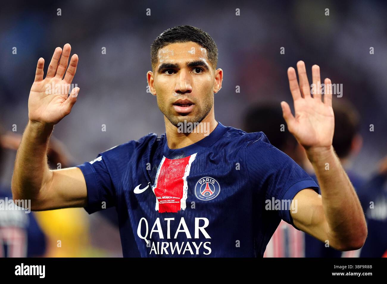 Paris Saint-Germain's Achraf Hakimi celebrates scoring their side's ...