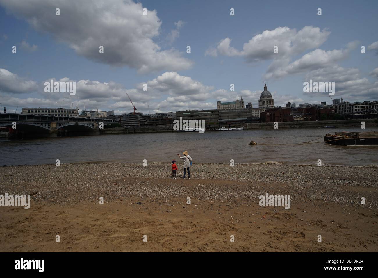 LONDON, UK. 31st May, 2025. River Thames at the London's Riverside Walk ...
