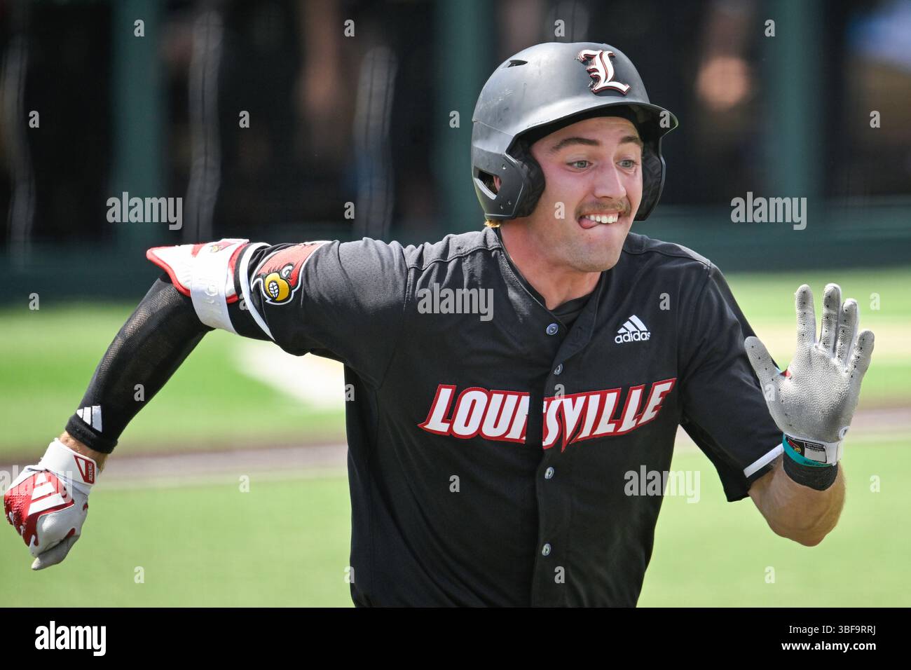 Louisville outfielder Garret Pike (2) during an NCAA regional baseball ...