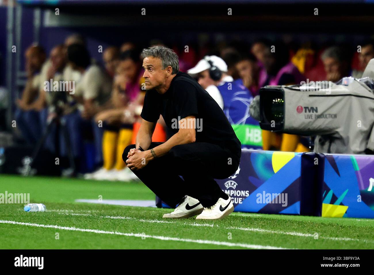 Munich, Germany. 31st May, 2025. Luis Enrique head coach of PSG during ...