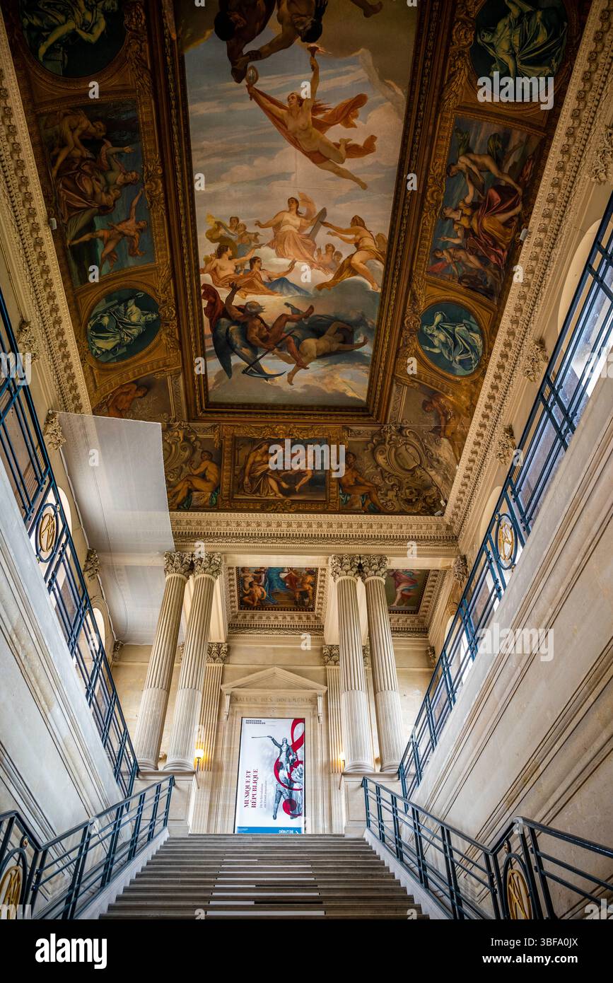 Staircase of the National Archives Museum - Hôtel de Soubise, museum ...