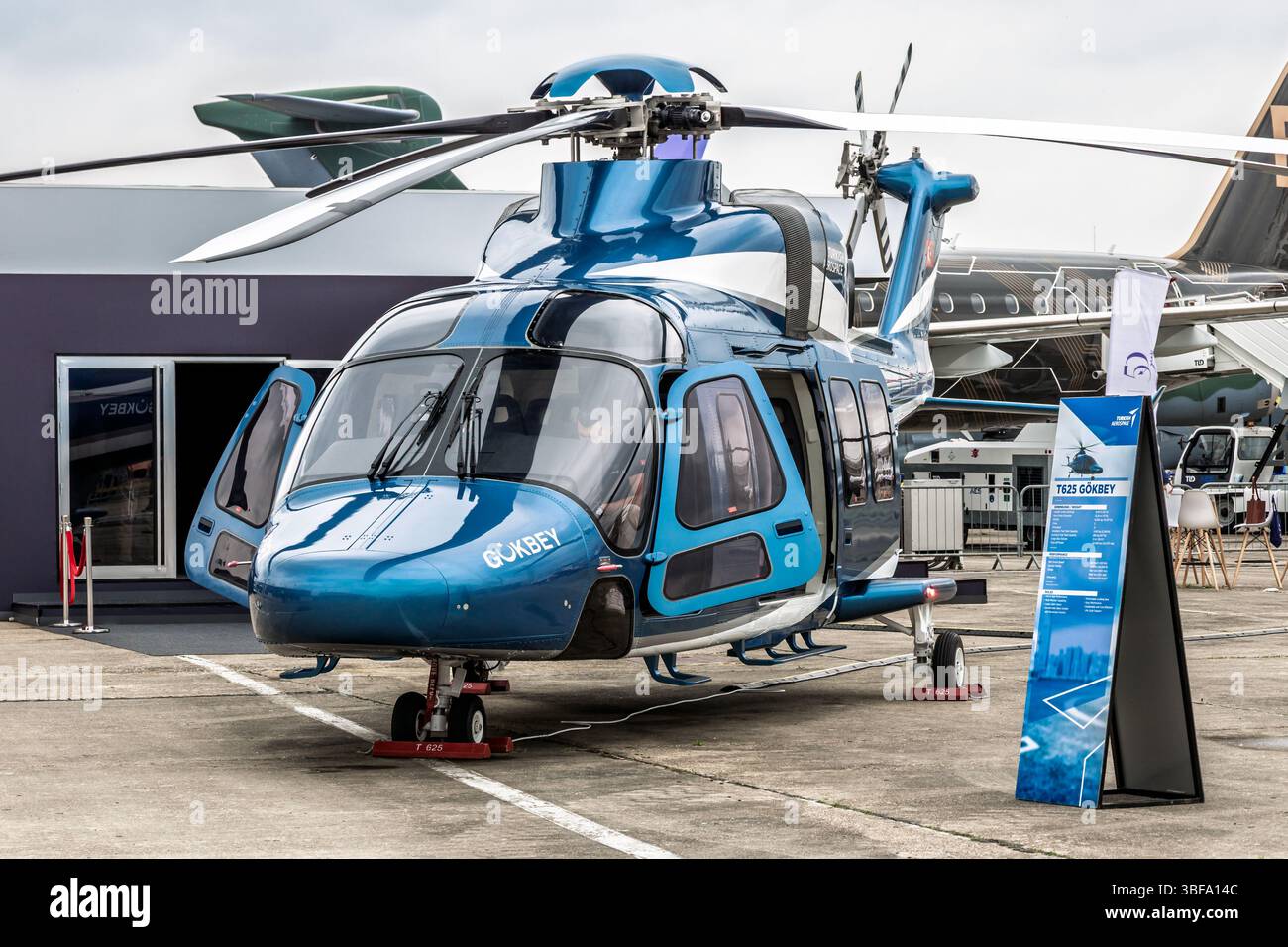 Turkish Aerospace Industries (TAI) T625 Gokbey utility helicopter on ...