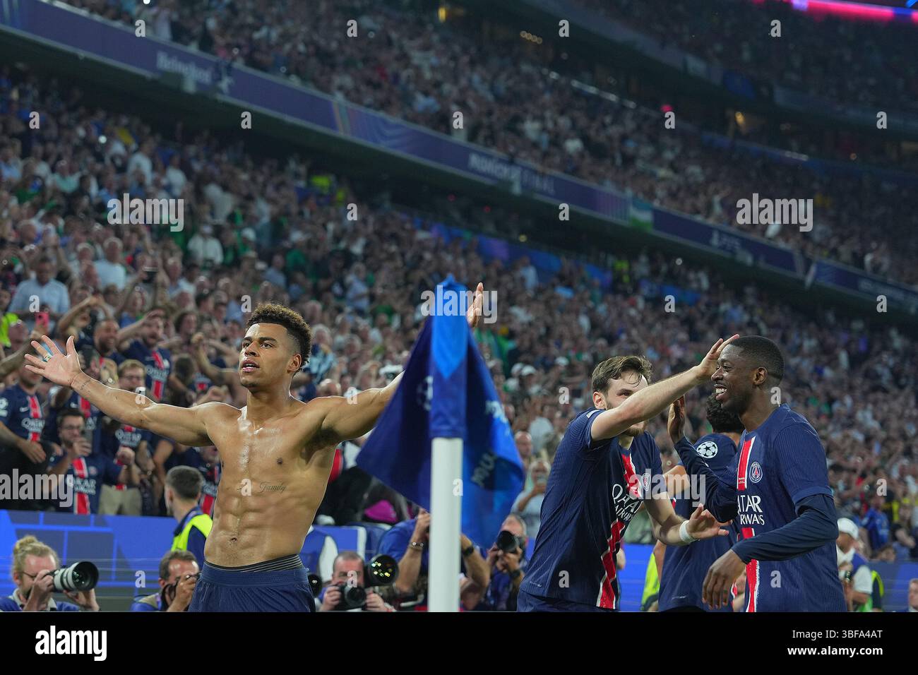 PSG's Desire Doue.celebrates after scoring 0-3 during the Uefa ...