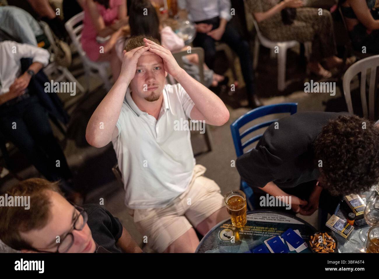 Paris, France. 31st May, 2025. This photo shows the atmosphere in bars ...