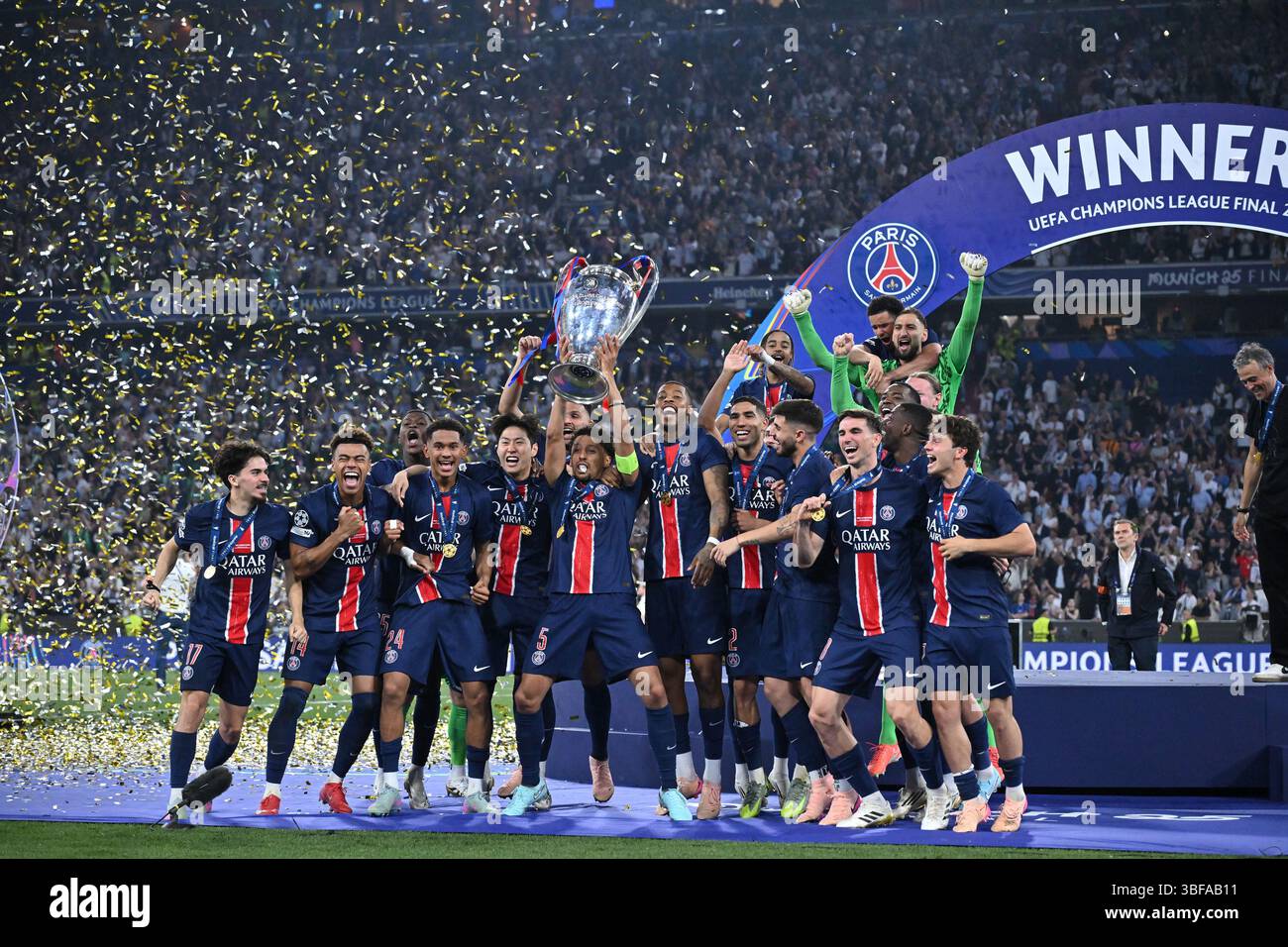 Allianz Arena, Munich, Germany. 31st May, 2025. Champions League Final Football, Paris Saint ...