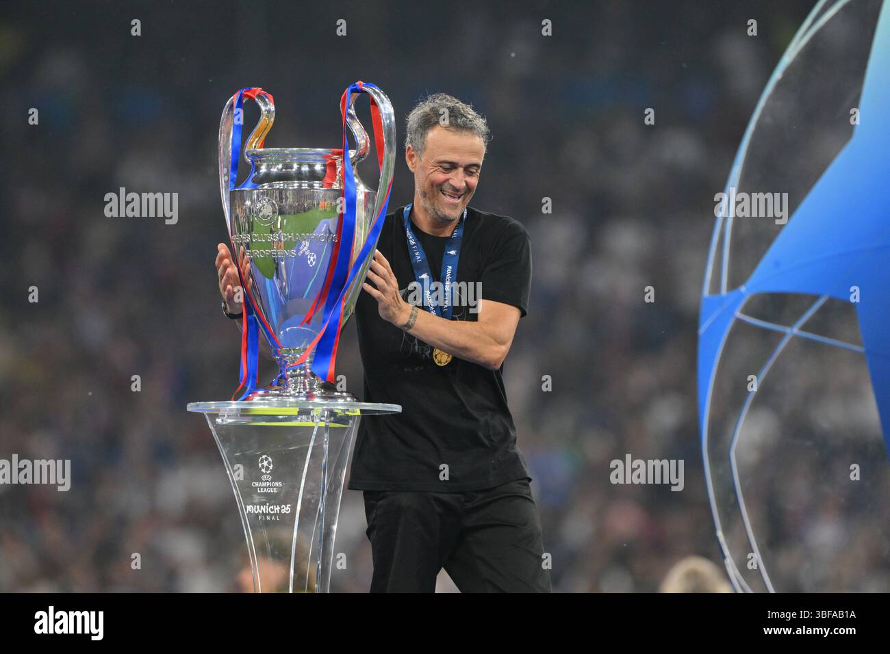 Allianz Arena, Munich, Germany. 31st May, 2025. Champions League Final ...