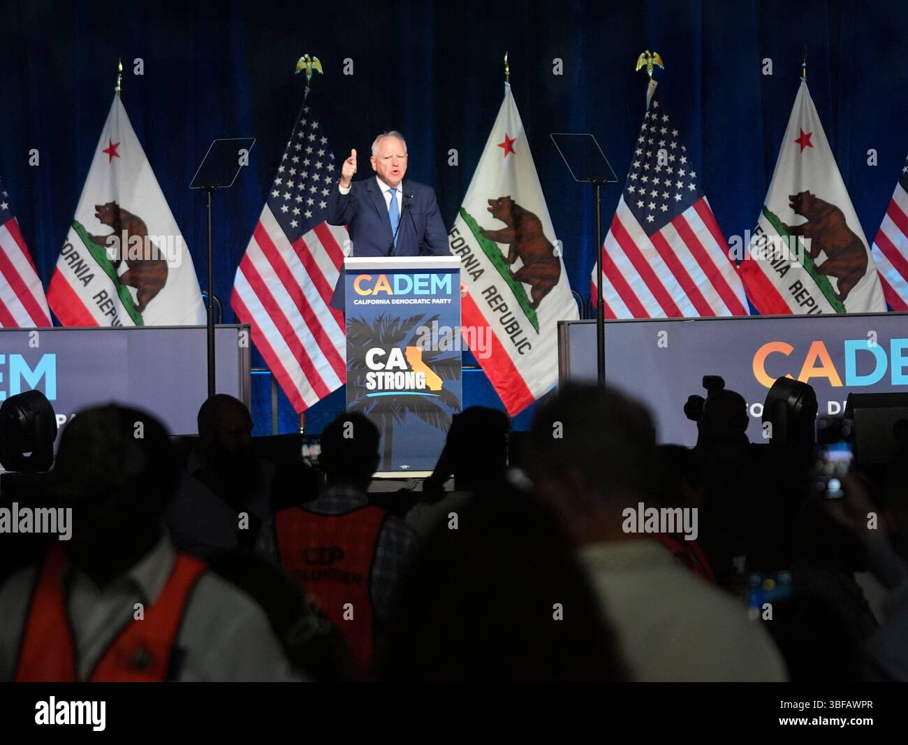 Minnesota Gov. Tim Walz speaks at the California Democratic Party's ...