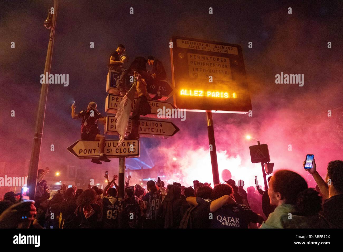 Paris, France. May 31, 2025, Paris, France, FRA: Outside the Parc des ...