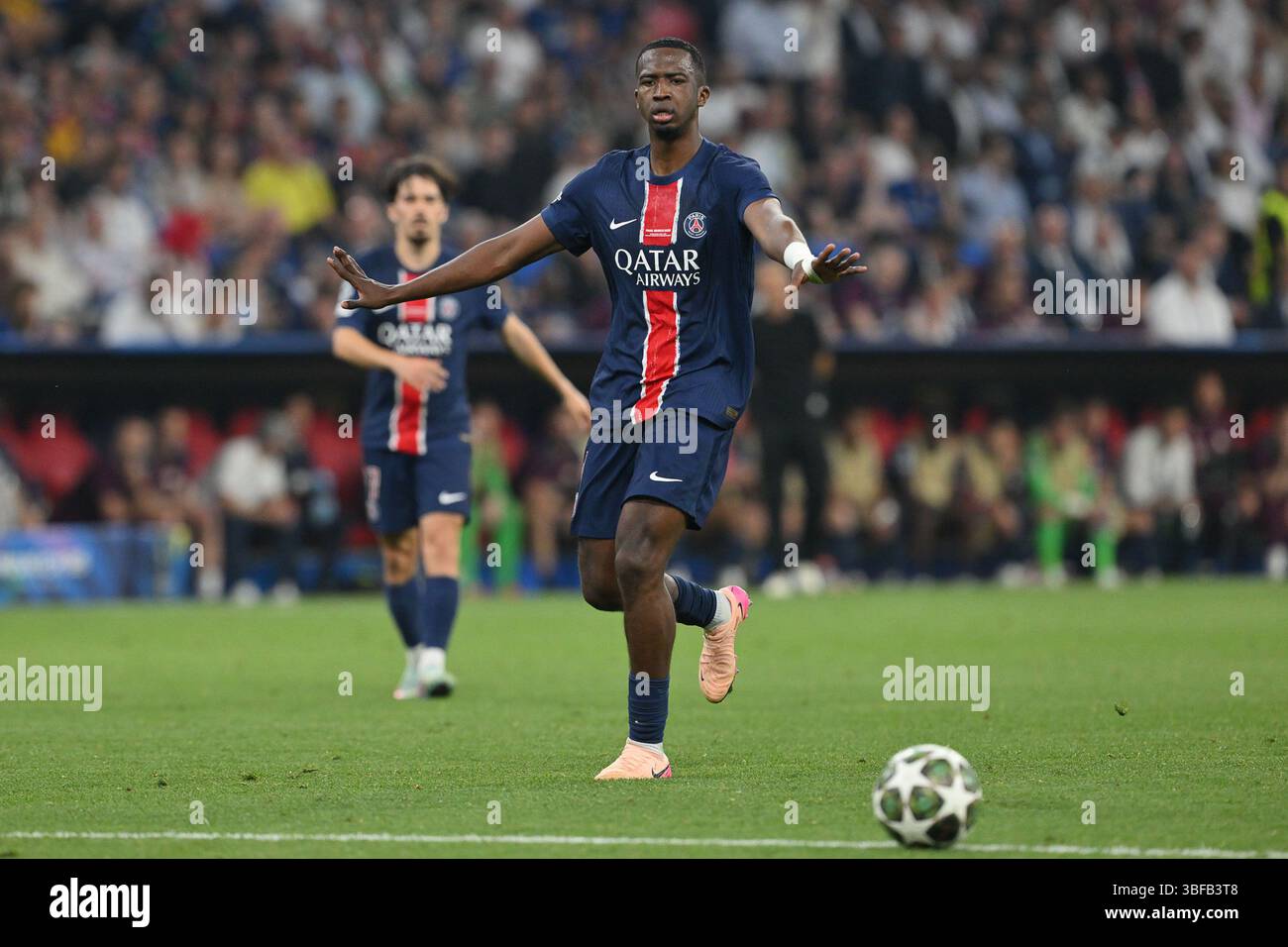 Munich, Germany. 01st June, 2025. William Pacho of Paris Football Club ...