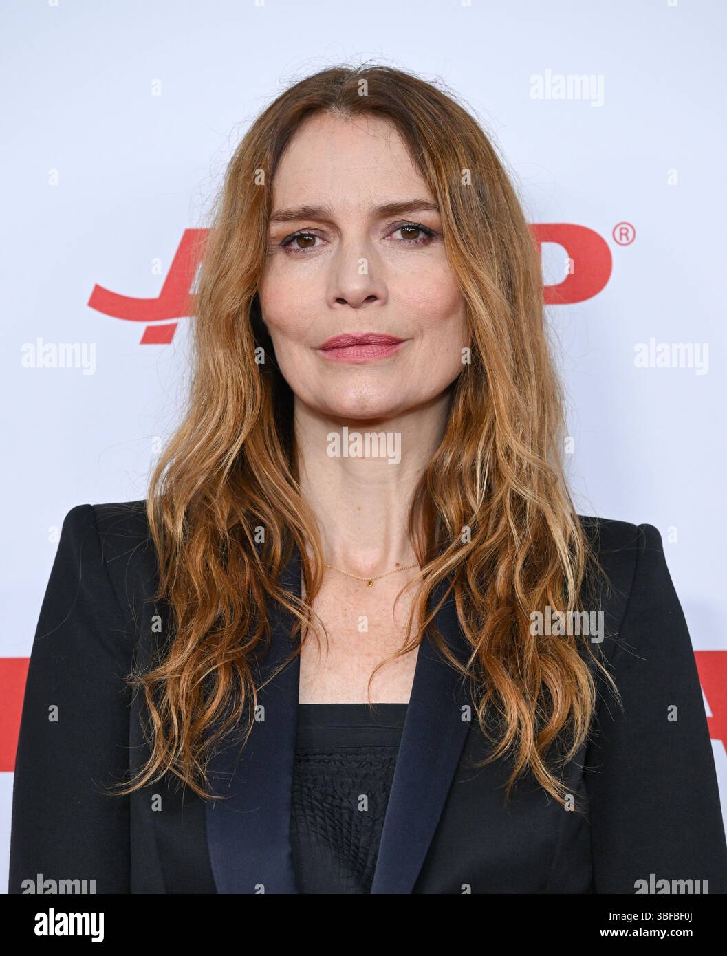 Beverly Hills, USA. 27th May, 2025. British actress Saffron Burrows ...