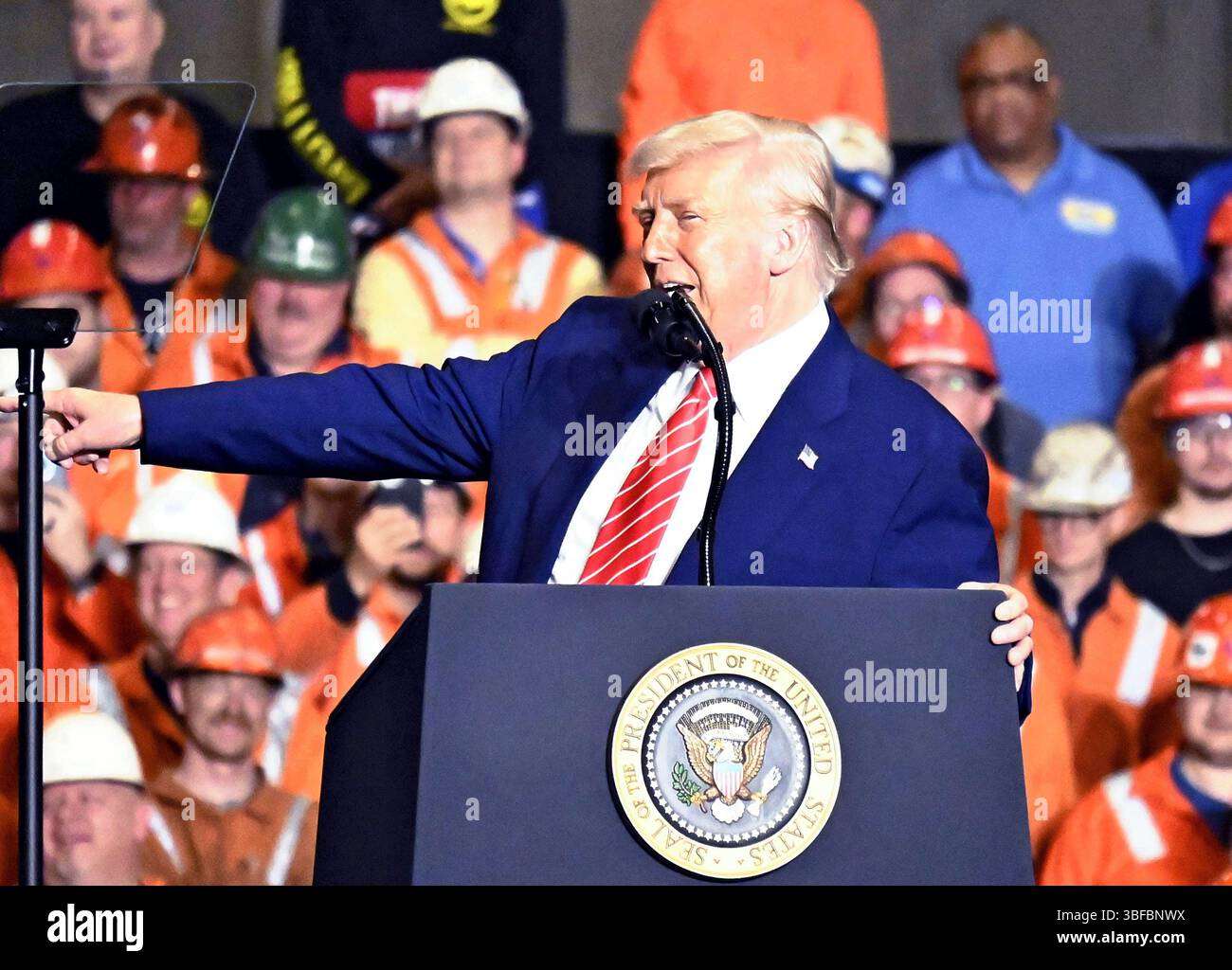 U.S. President Donald Trump delivers a speech at the United States ...