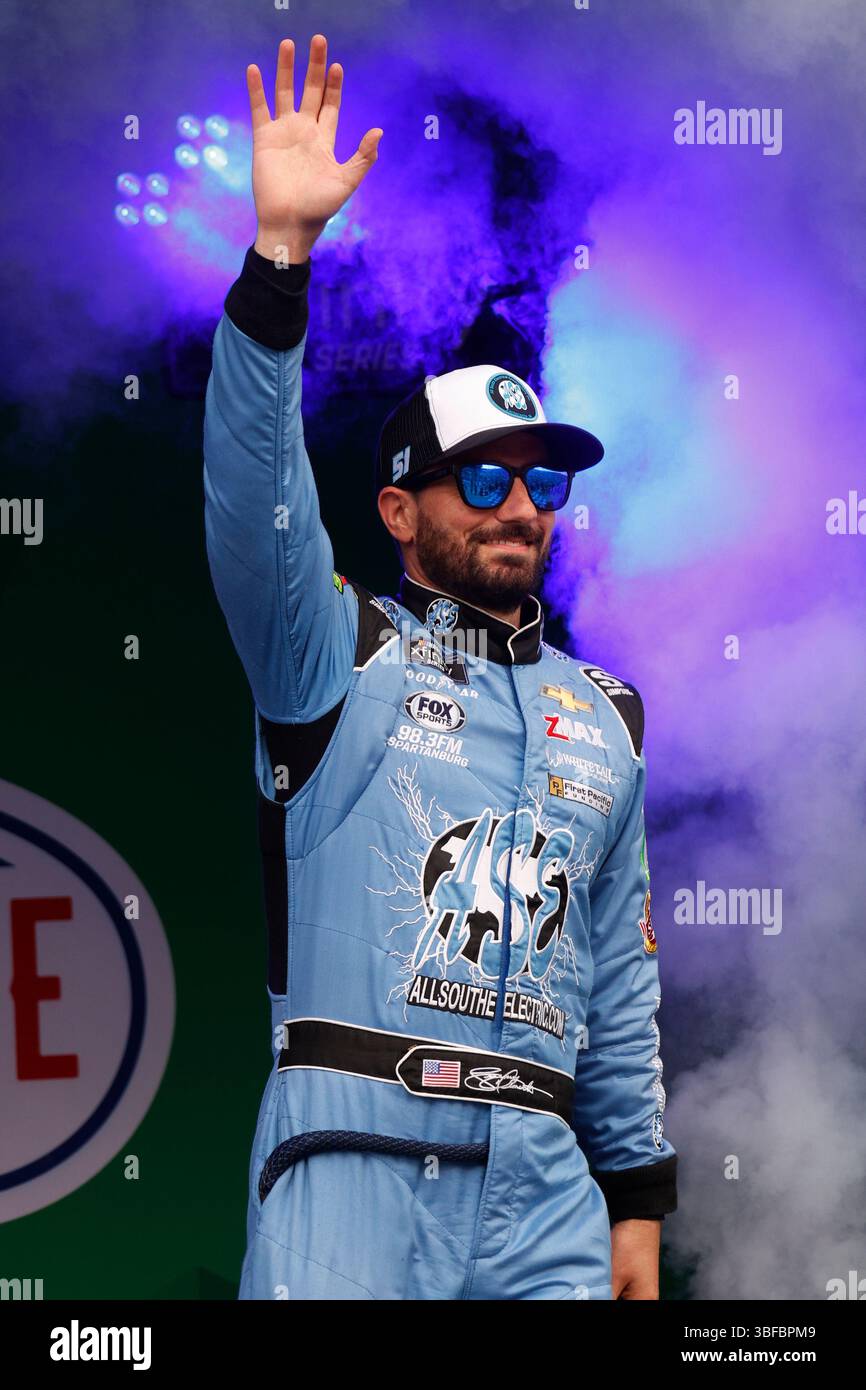 NASHVILLE, TN - MAY 31: Jeremy Clements (#51 Jeremy Clements Racing All ...