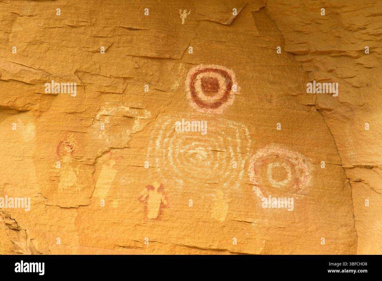 Sun daggar hi-res stock photography and images - Alamy