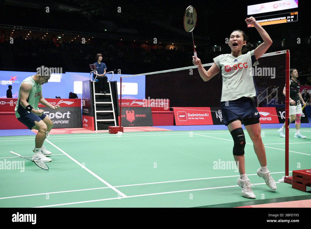 Singapore. 1st June, 2025. Dechapol Puavaranukroh/Supissara Paewsampran (R) of Thailand ...