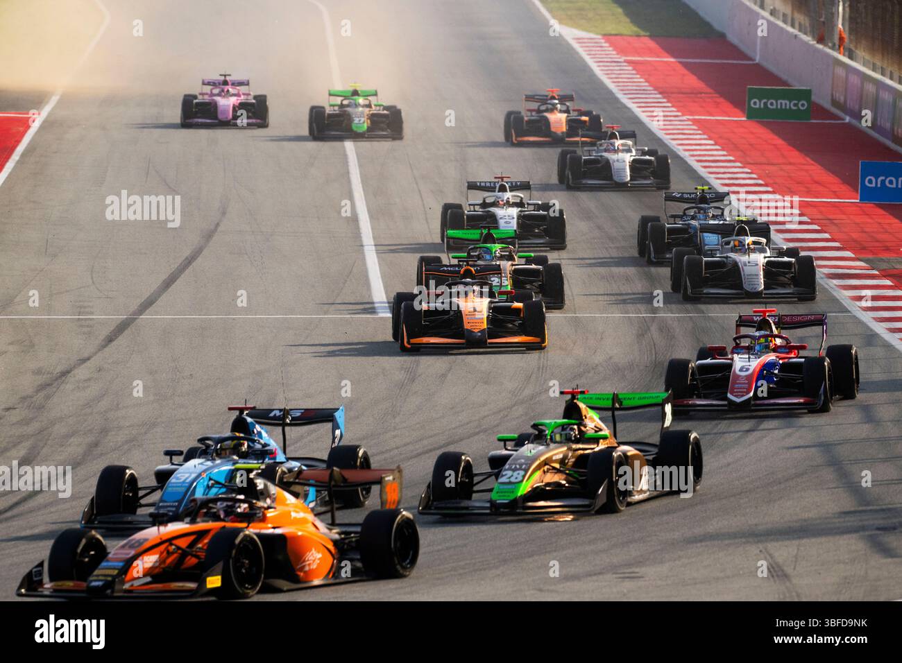 01 BADOER Brando (ita), Prema Racing, Dallara F3 2025, 06 WURZ Charlie (aut), Trident, Dallara ...
