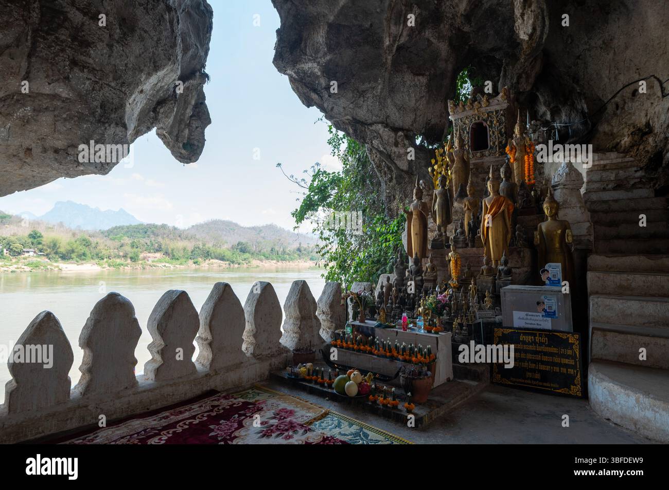 Buddha cave on the Mekong The Pak Ou caves are two visitable caves ...