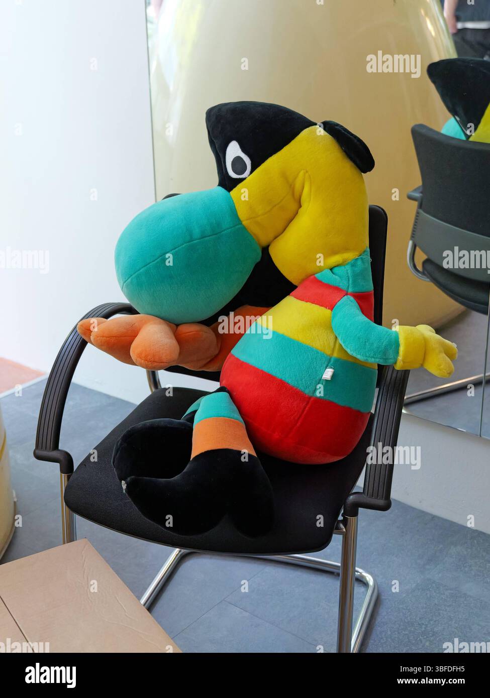 EXPO Revival 2025 Hannover Twipsy - das berühmte beliebte Maskottchen der EXPO 2000 durfte auf ...