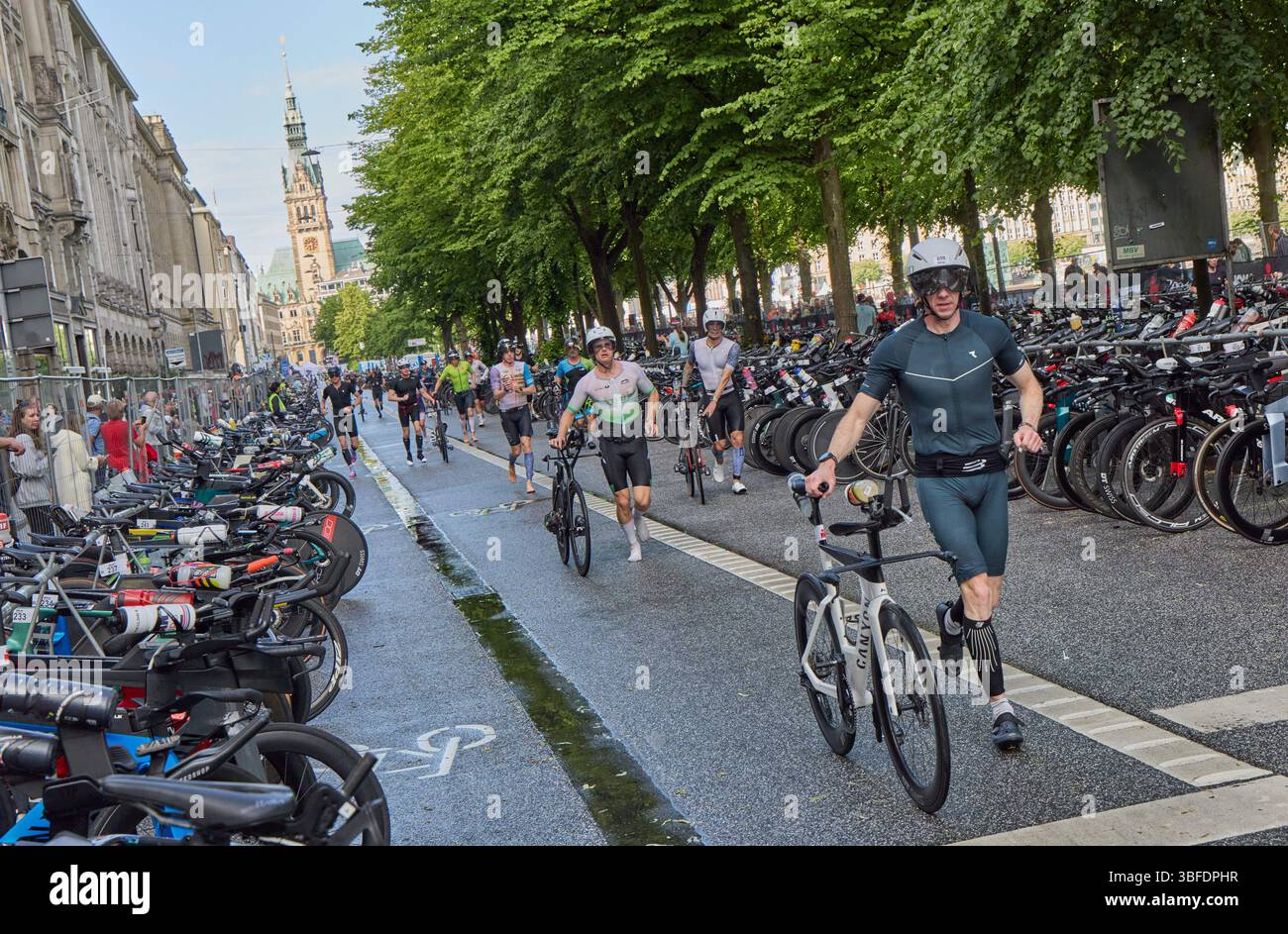 Hamburg, Germany. 01st June, 2025. Triathlon: Ironman, participants of ...