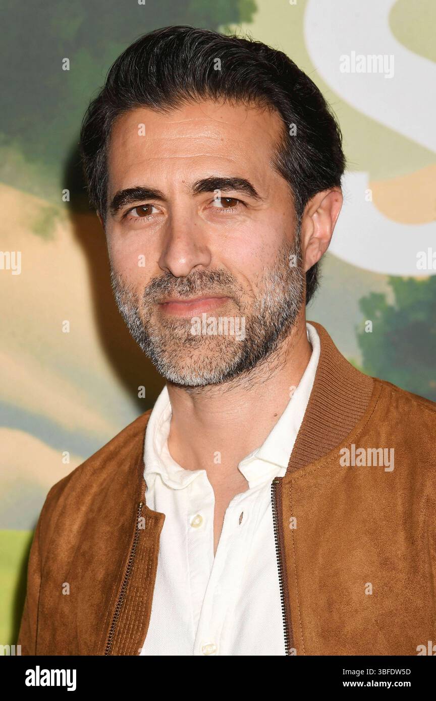 Jaffar Mahmood bei der Premiere der Apple TV Serie Stick im AMC Century ...