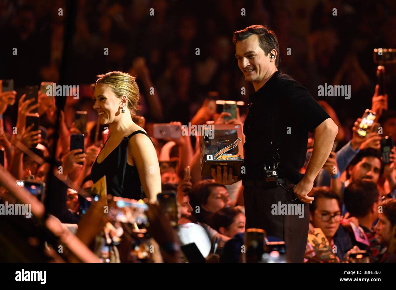 Comic Con Experience Mexico 2025 CCXP - Day 2 Scarlett Johansson and ...