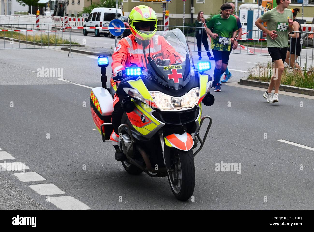 BRK Bayerisches Rotes Kreuz, Kreisverband Regensburg, Motorradstreife ...