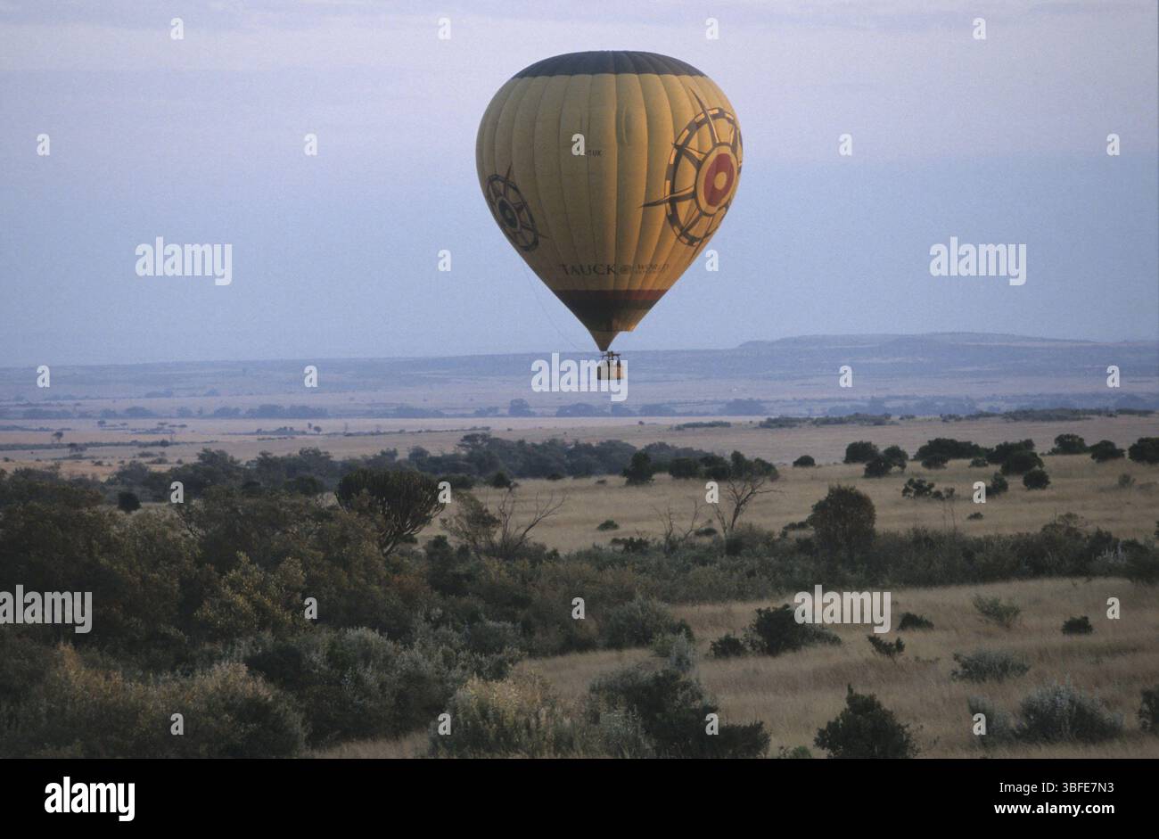 Hot air balloon travel hi-res stock photography and images - Alamy