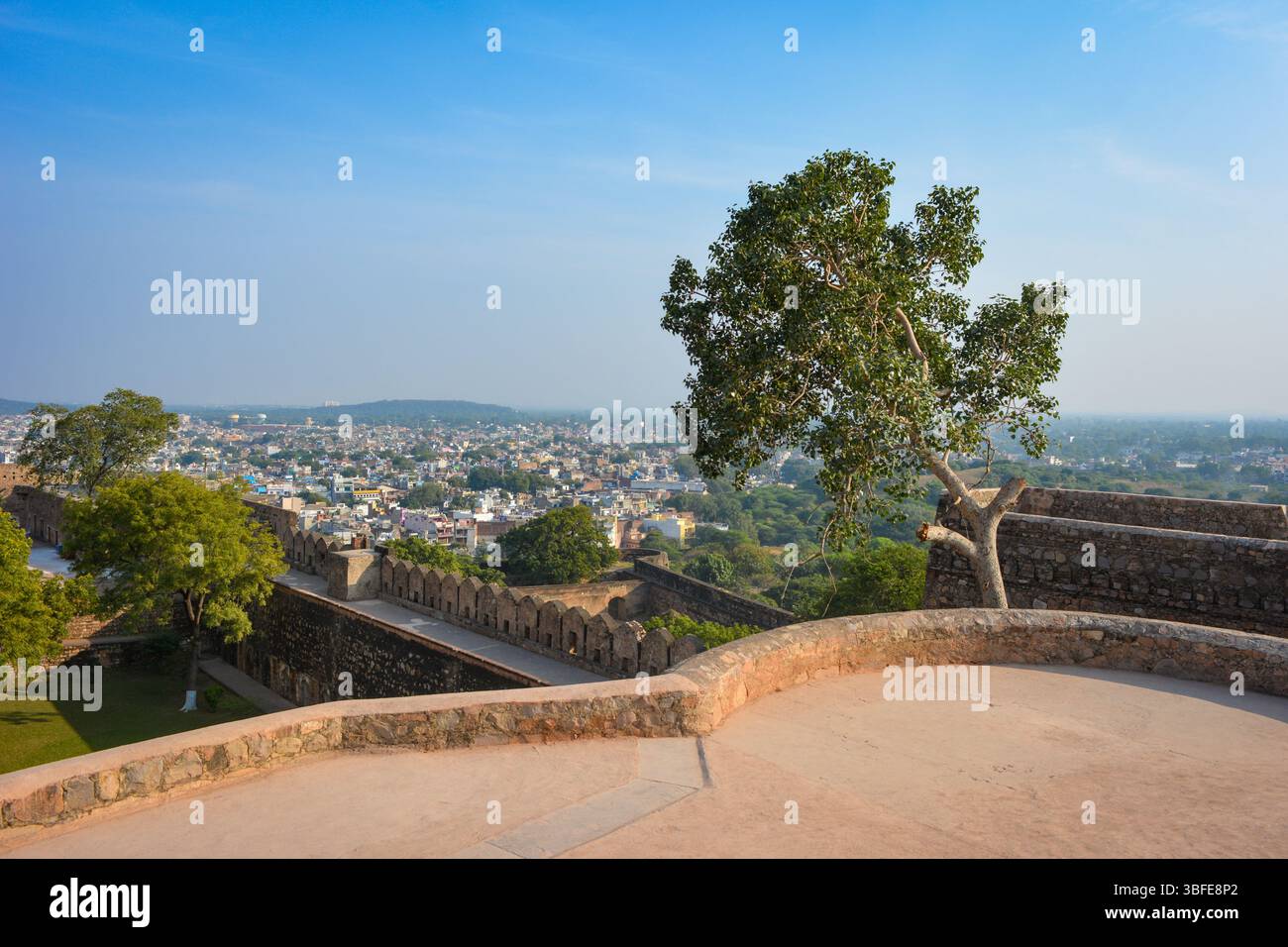 Jhansi fort, Jhansi, Uttar Pradesh, India Stock Photo - Alamy