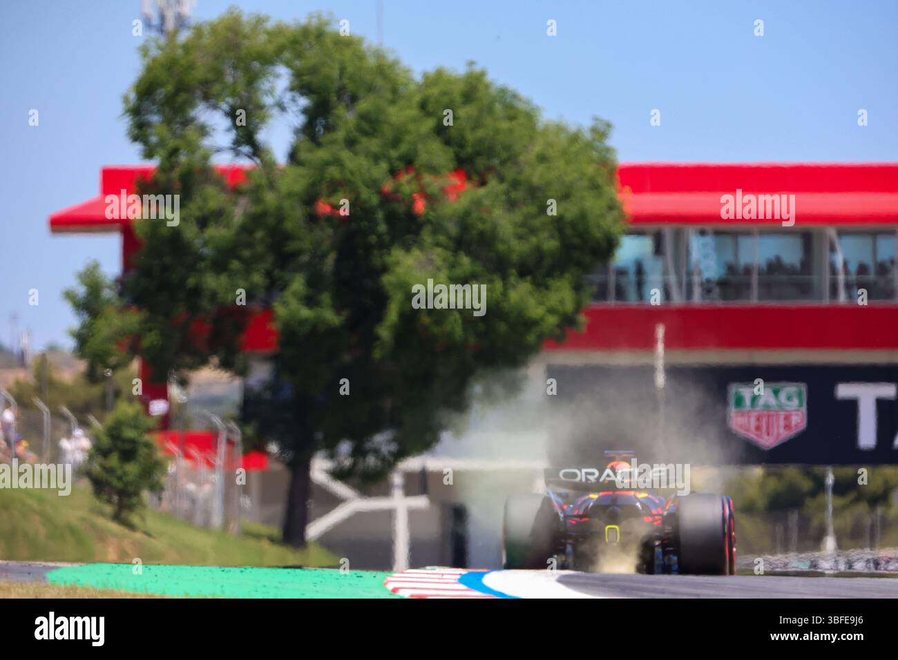 #1 Max Verstappen (NLD) Oracle Red Bull Racing (AUT) Red Bull RB21 ...