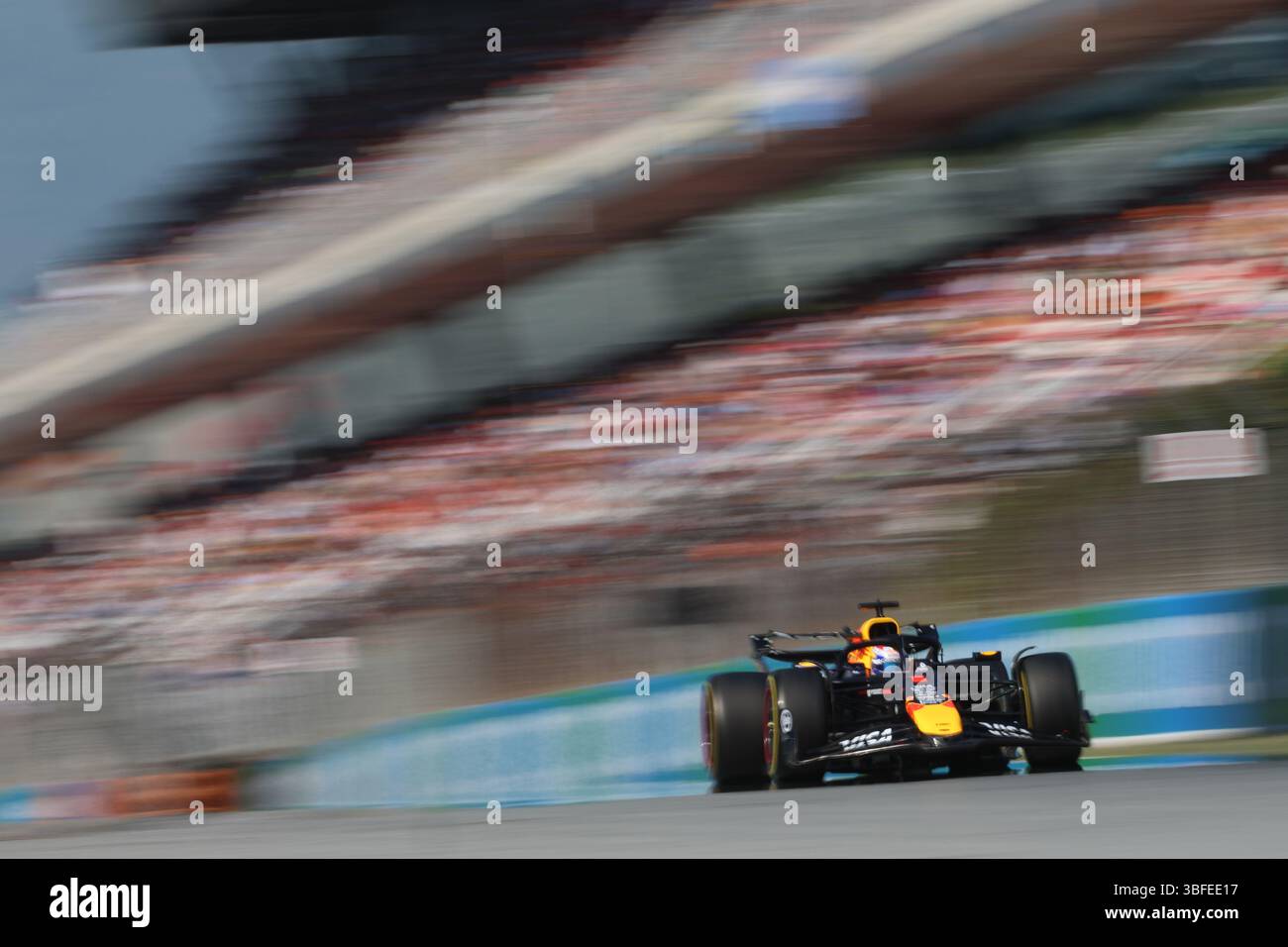 #1 Max Verstappen (NLD) Oracle Red Bull Racing (AUT) Red Bull RB21 ...
