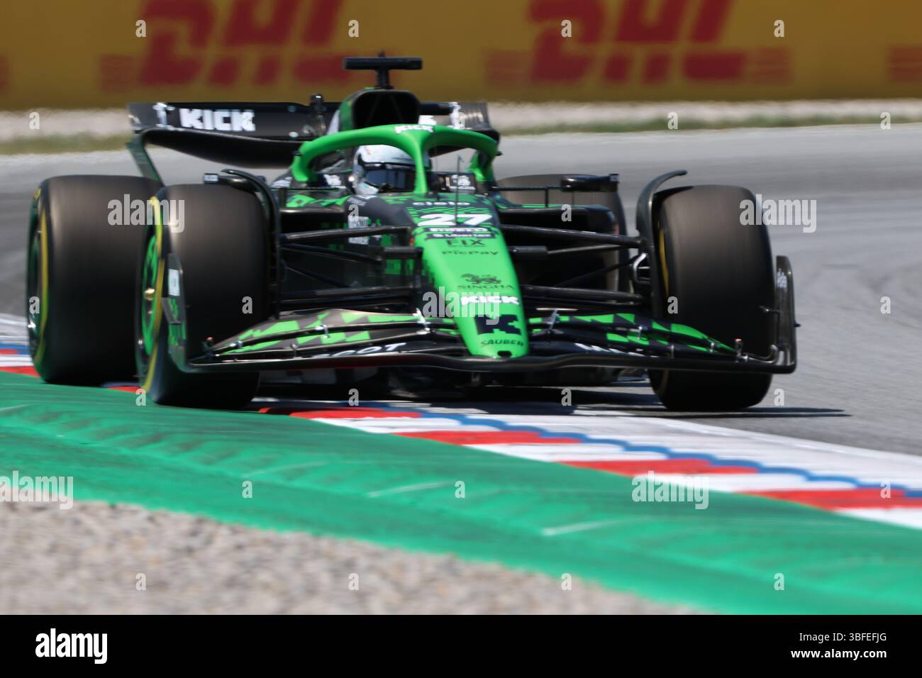 #27 Nico Hulkenberg (DEU) Stake F1 Team Kick Sauber (CHE) Sauber C45 ...