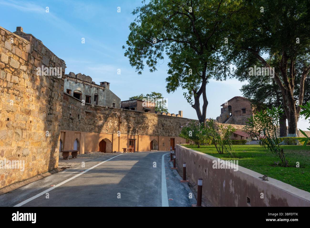 Rani lakshmibai of jhansi hi-res stock photography and images - Alamy