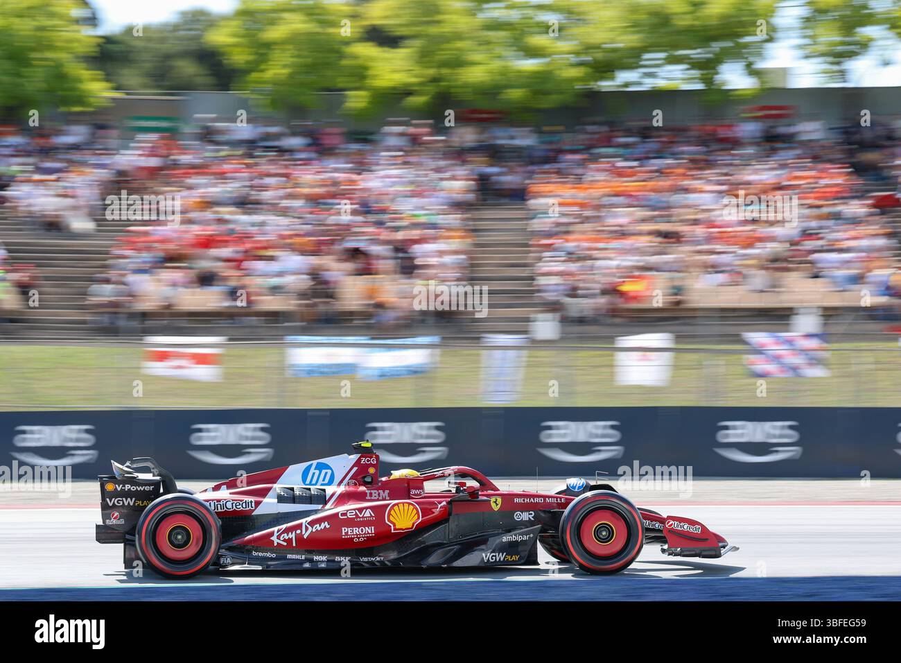#44 Lewis Hamilton (GBR) Scuderia Ferrari HP (ITA) SF25/Ferrari during ...
