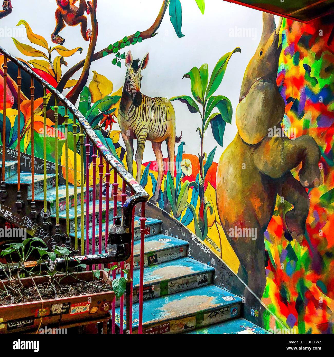 Artwork mural on the staircase walls of the "59 Rivoli - After Squat ...