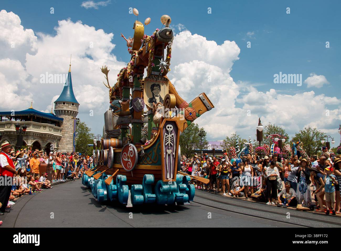 The Rapunzel and Flynn tangled car at Festival of Fantasy Parade at ...