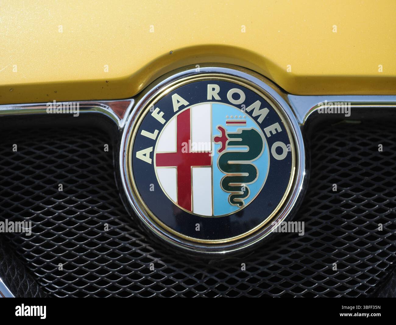 Sheerness, Kent, UK. 1st June, 2025. Glorious weather and a wide array ...