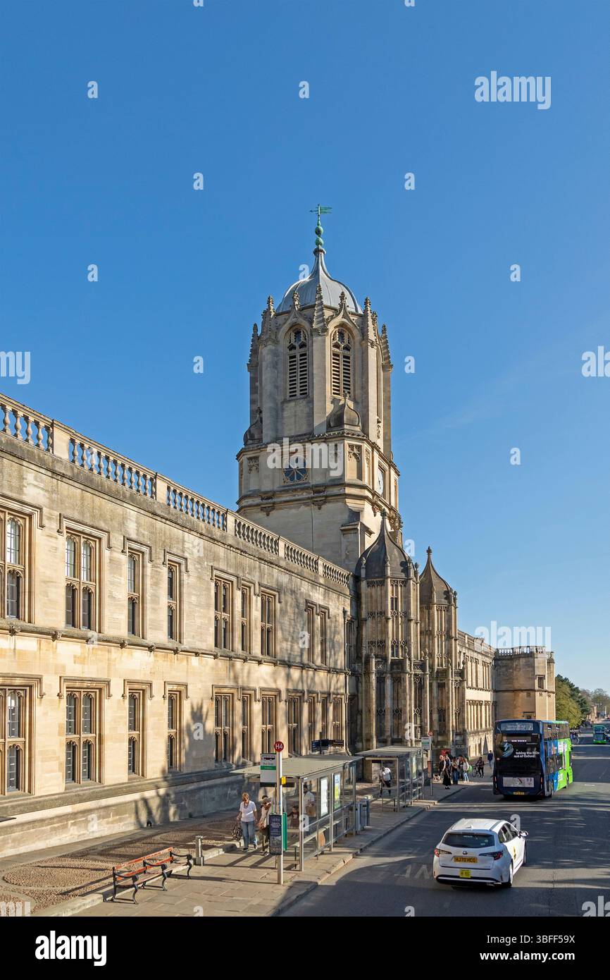 Tom Tower, Christ Church College, Oxford, England, Great Britain Stock ...