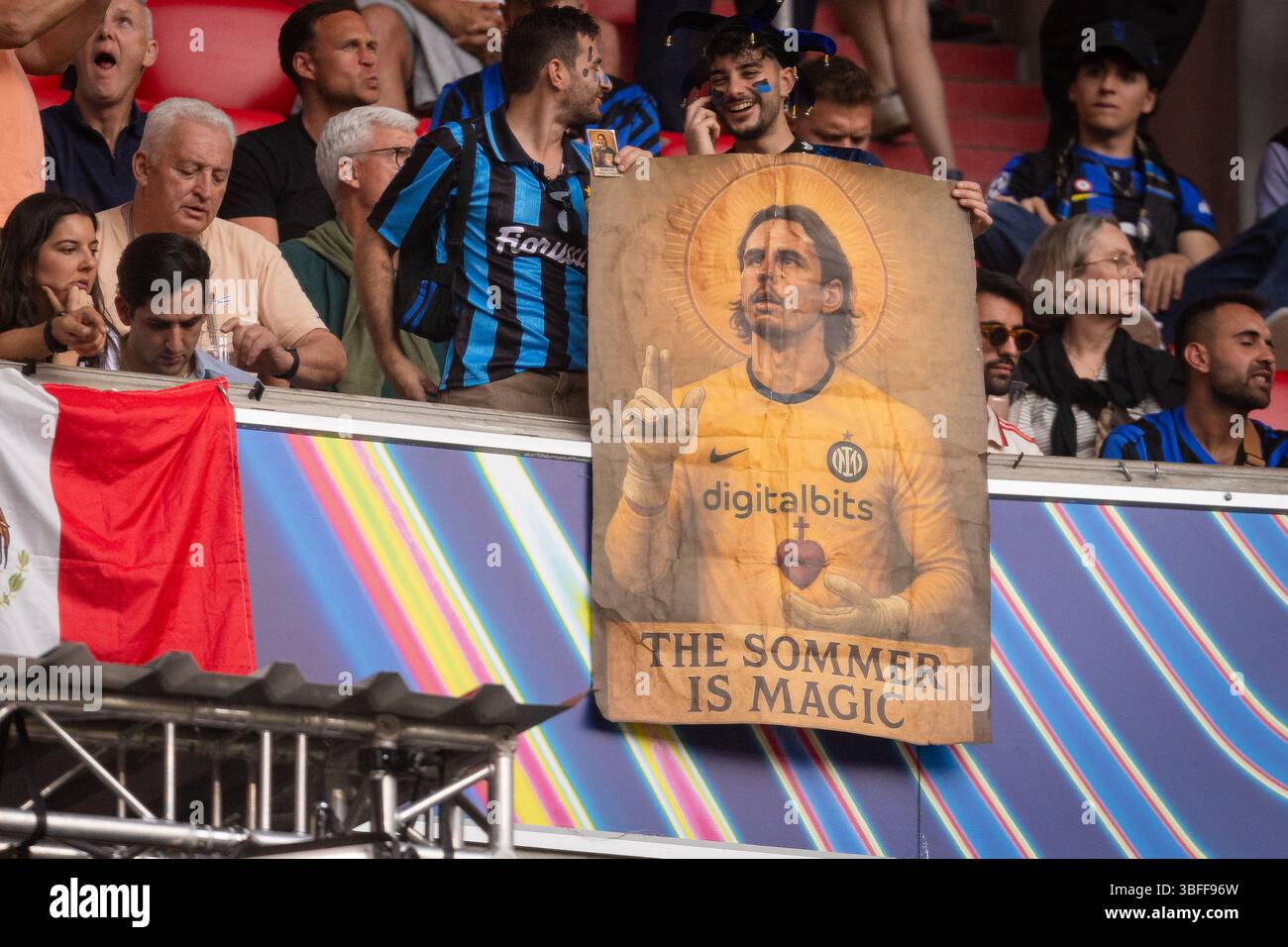 Munich, Germany. 31st May, 2025. fans of FC Internazionale Milano ...